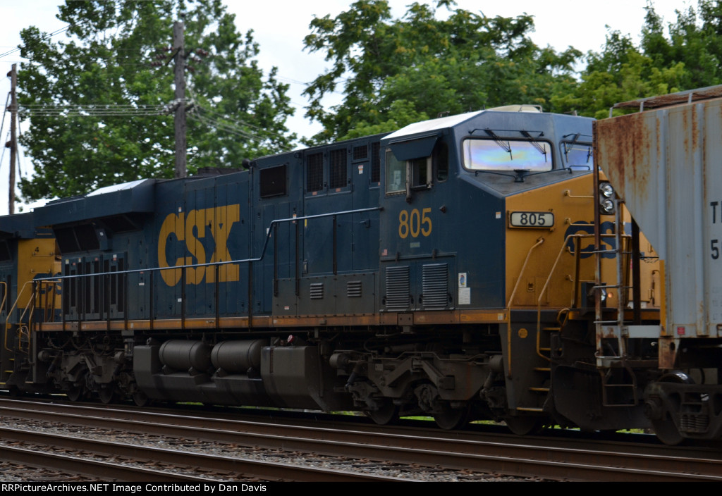 CSX ES44AH 805 trails on K531-02